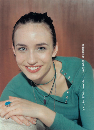 Elizabeth Scarlett Jagger -en | YUSAKU MIZUSHIMA